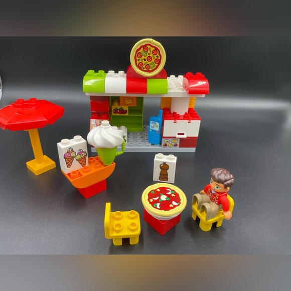 Lego | Toys | Lego Duplo Pizzeria My Town Restaurant 834 Retired 2017 ...